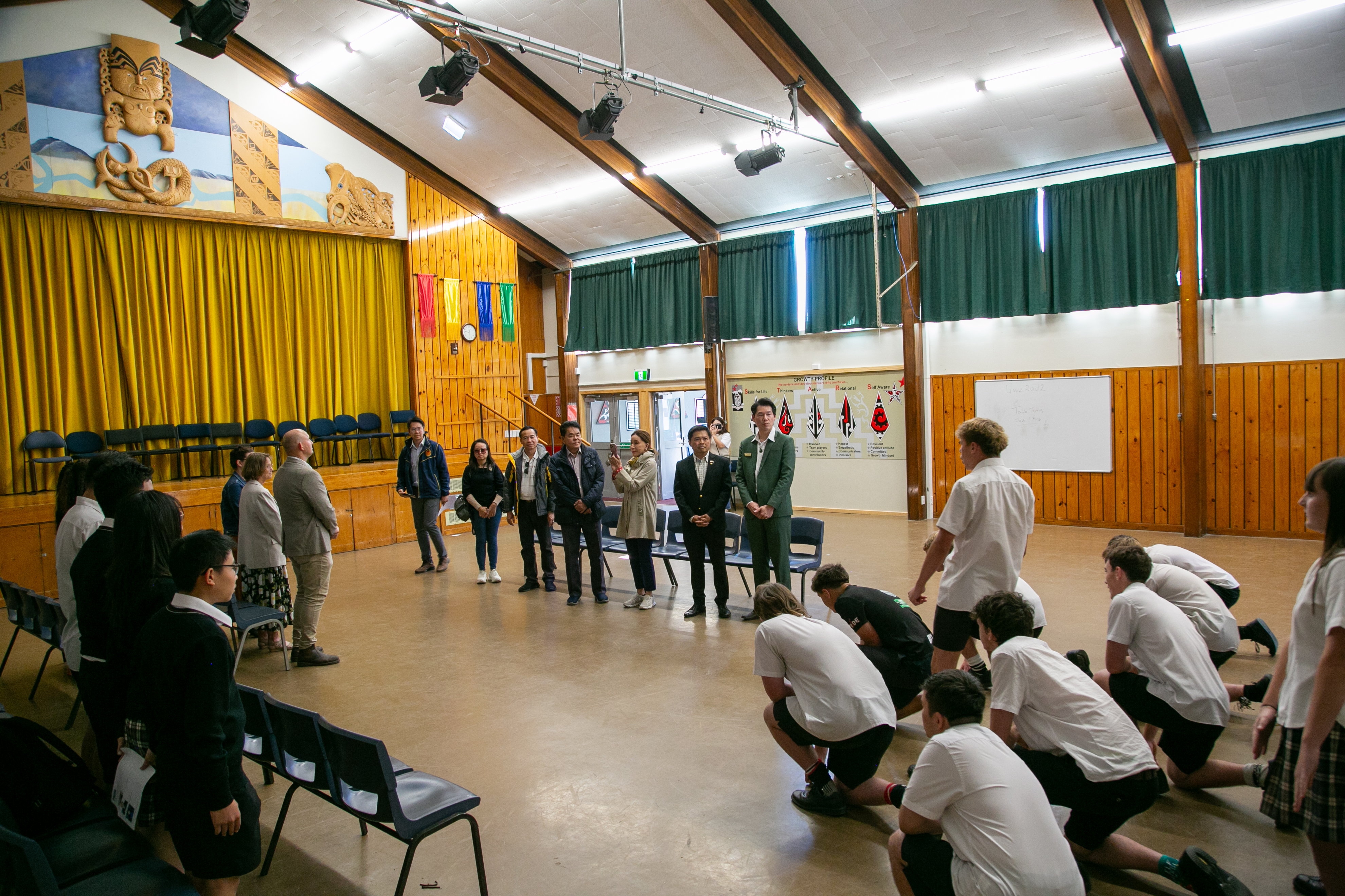 Strengthening Ties: Thai Ambassador Visits Mount Hutt College and Methven